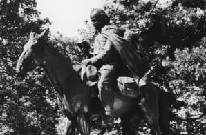 The Circuit Rider Statue, Salem, OR - DocsTeach