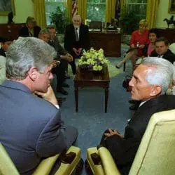 Photograph of President William J. Clinton Meeting with Cuban Political ...