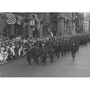 Ceremonies - War Savings Stamps - Parade to aid sale of war savings ...