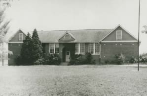 Front View of Worsham High School - DocsTeach