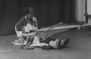 We’wha, a Zuni Lhamana, Weaving - DocsTeach