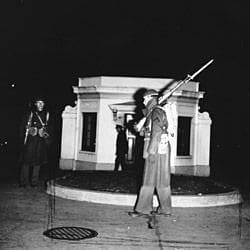 Photograph of Defense of the White House - DocsTeach